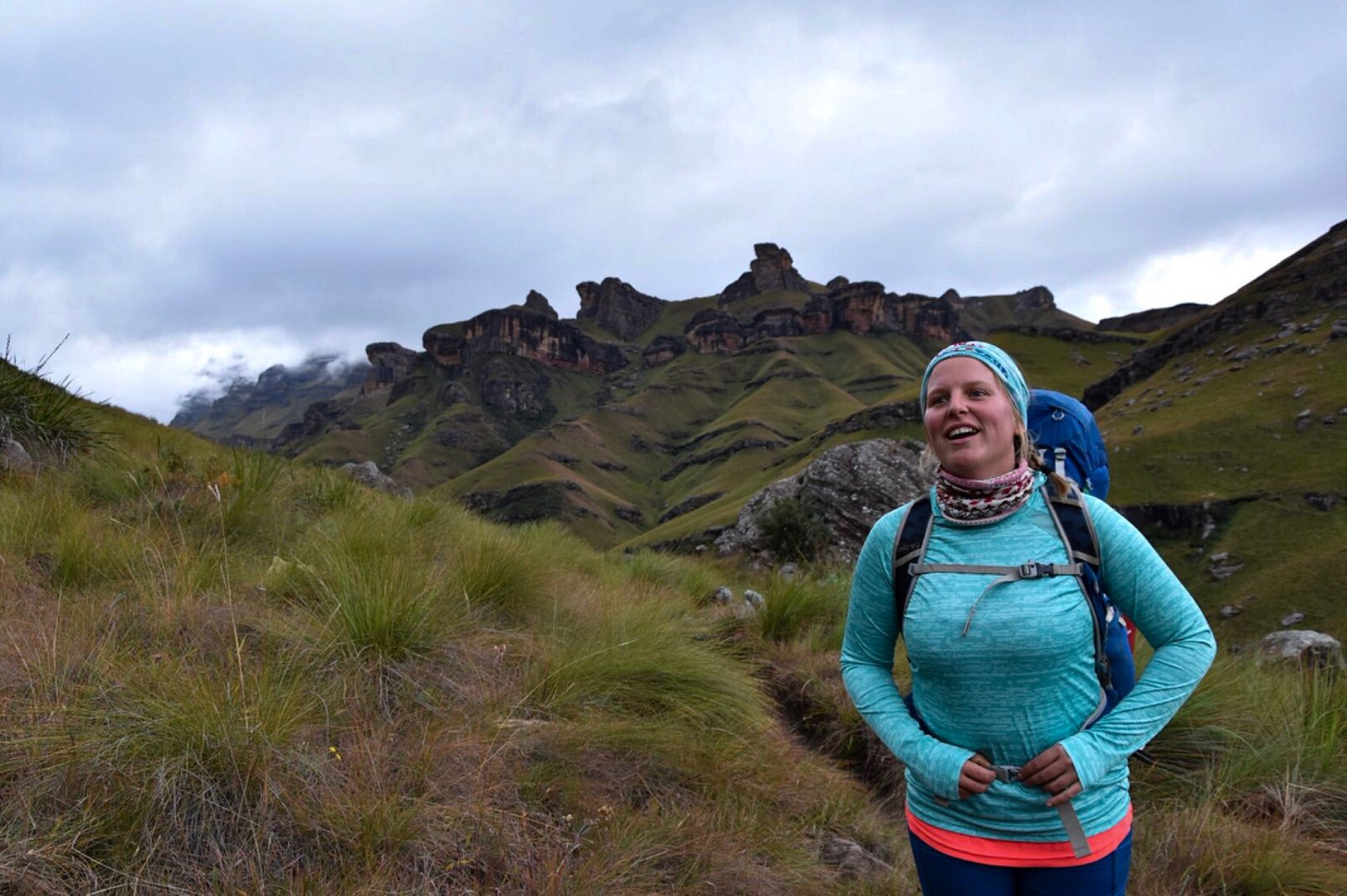 Khotso Lodge & Horse Trails - Drakensberg Hikes - explore the Drakensberg